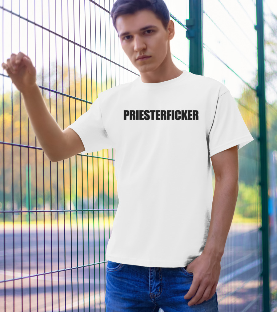 Kissmeriver Priesterficker Bold Text Statement T-Shirt