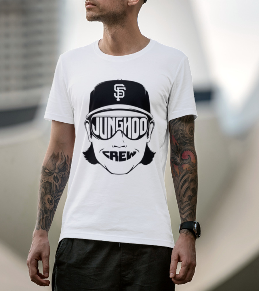 Jung Hoo Crew 2025 Baseball Cap And Sunglasses Design T-Shirt