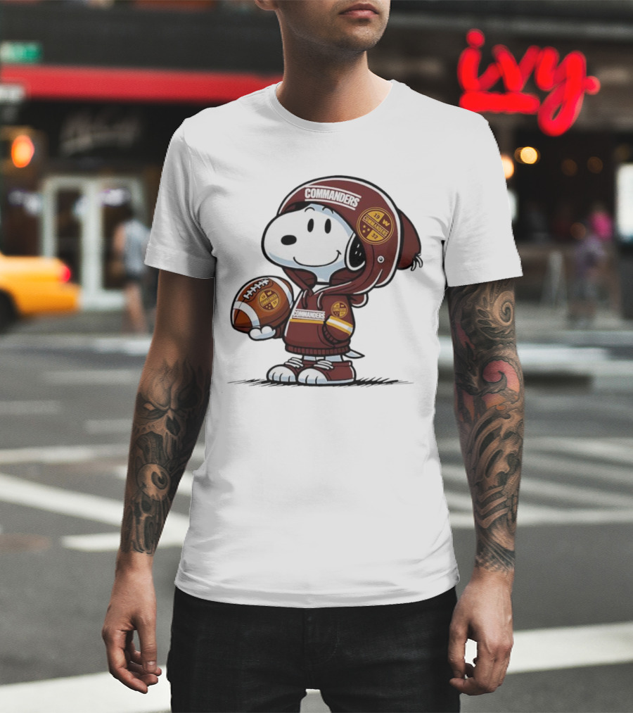 Snoopy In Commanders With Football Washington 1932 W T-Shirt