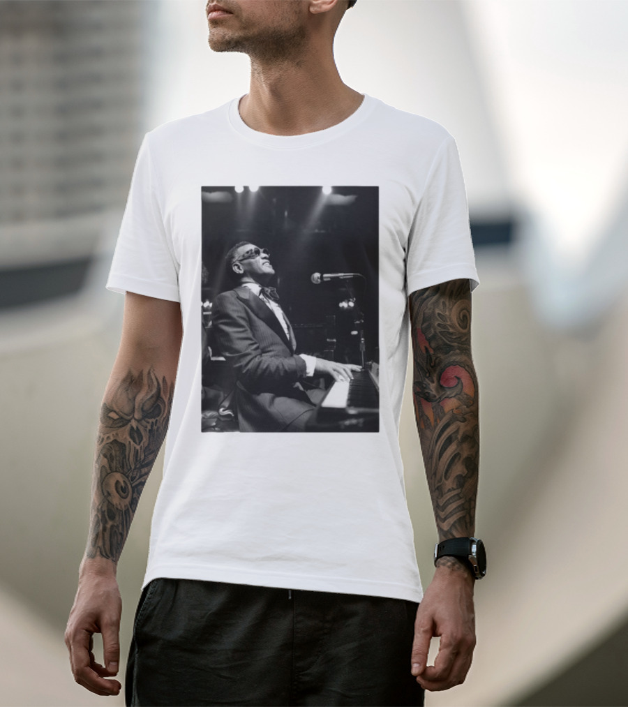Ray Charles Live On Stage At The Piano In Black And White T-Shirt