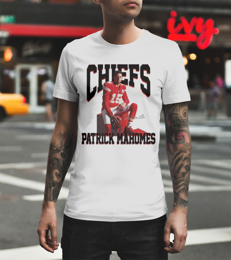 Patrick Mahomes Chiefs Signature Football Number 15 Kansas City T-Shirt