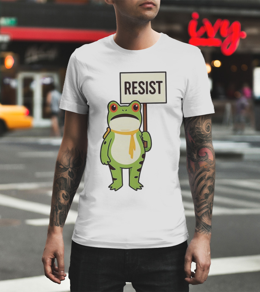 Resist Portland Frog Protest Anti ICE Sign T-Shirt