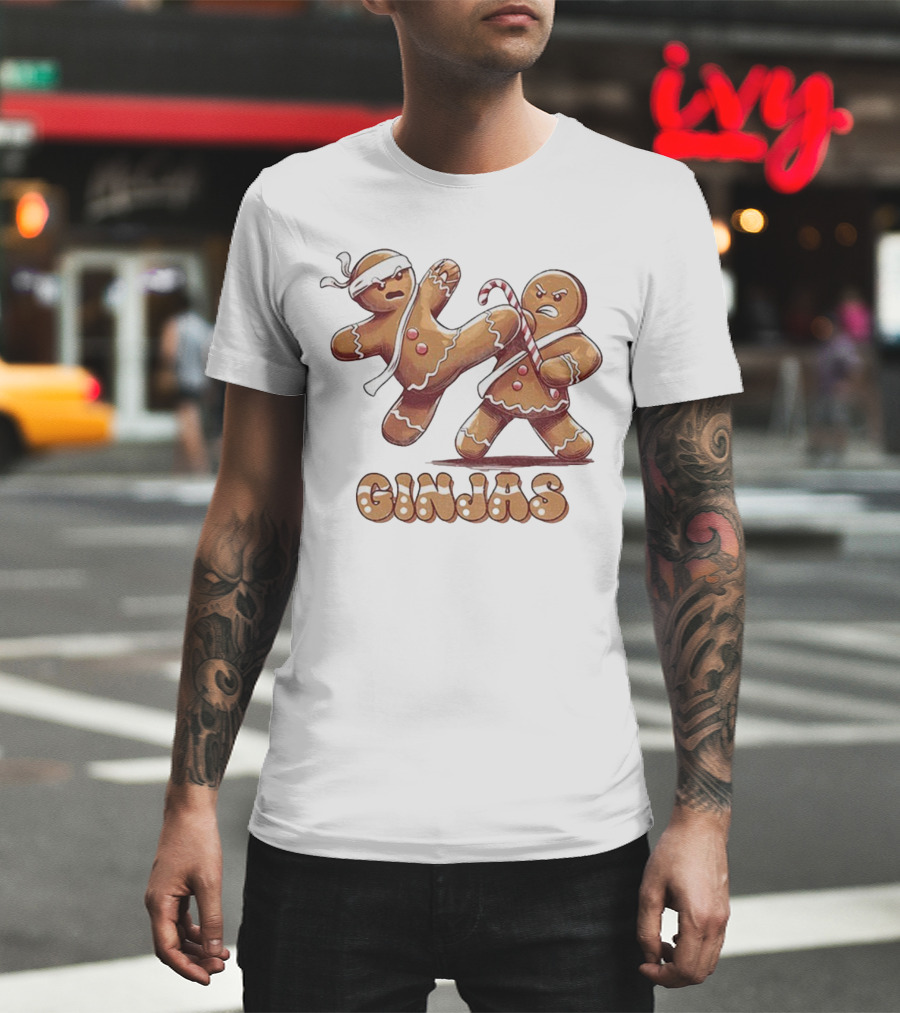 Gingerbread Man Karate Ginjas Merry Christmas Candy Cane Fight T-Shirt
