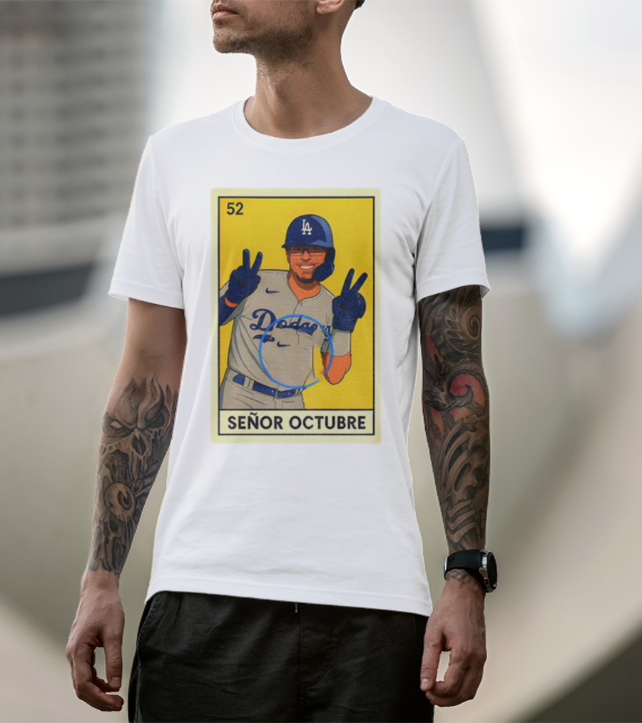 Señor Octubre Los Angeles Dodgers Kike Hernandez 52 MLB Baseball Card T-Shirt