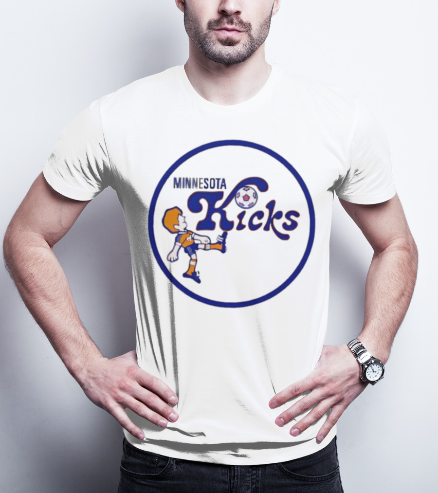 Minnesota Kicks Soccer Cartoon Player Retro Style T-Shirt