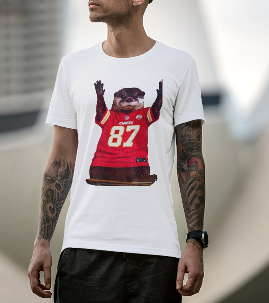 Travis Kelce 87 Kansas City Chiefs Sea Otter NFL Fan Jersey T-Shirt