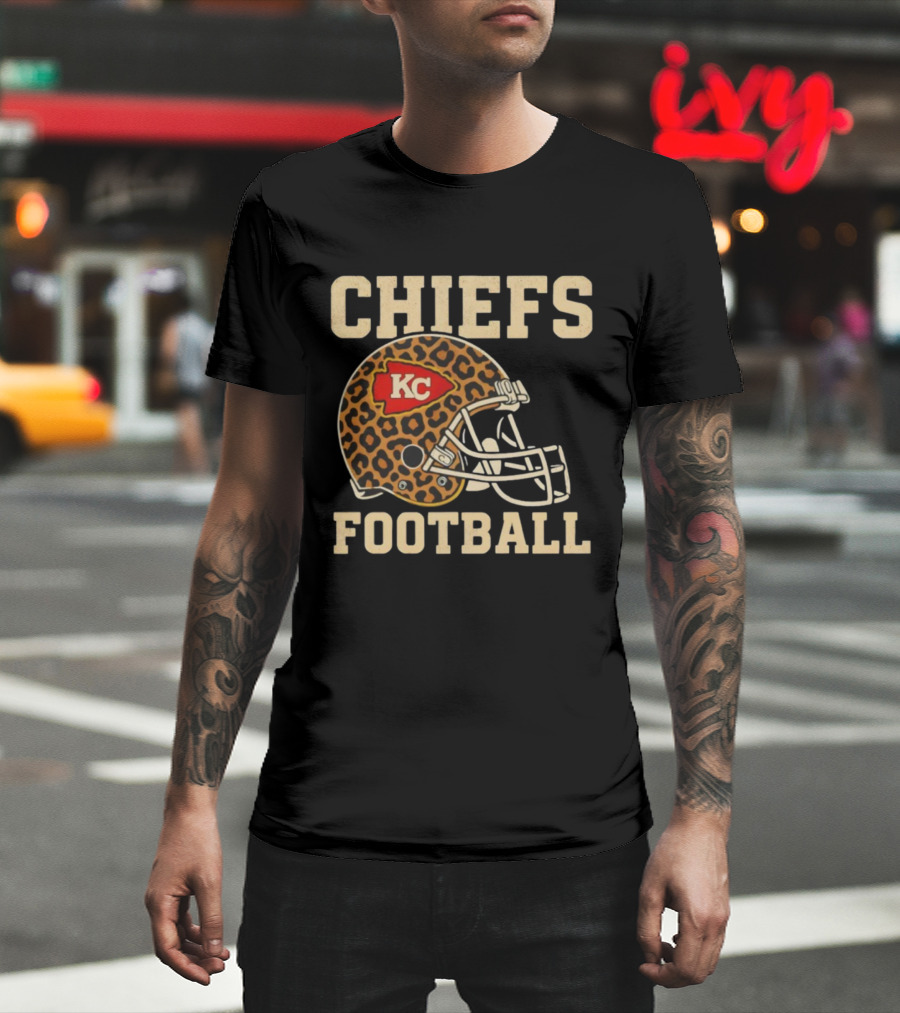 Retro KC Chiefs Leopard Helmet Football Vintage Style T-Shirt