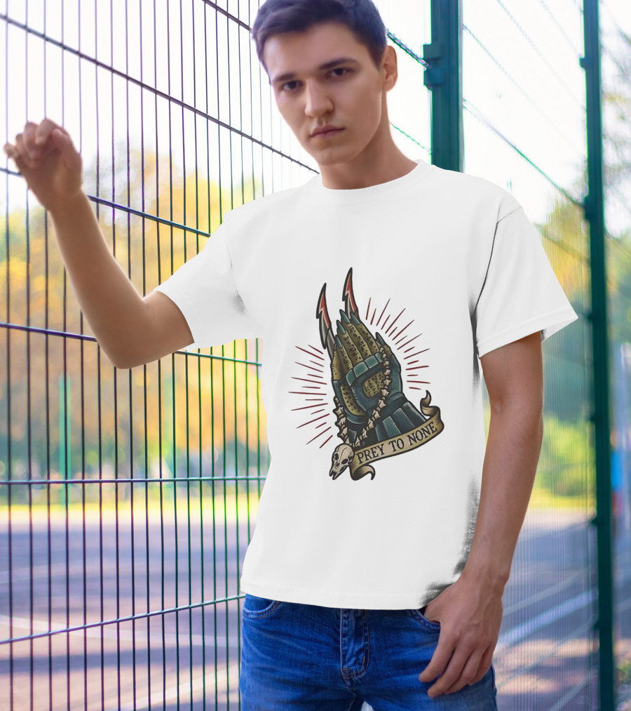 Prey To None Alien Claw With Skull And Star Chain T-Shirt