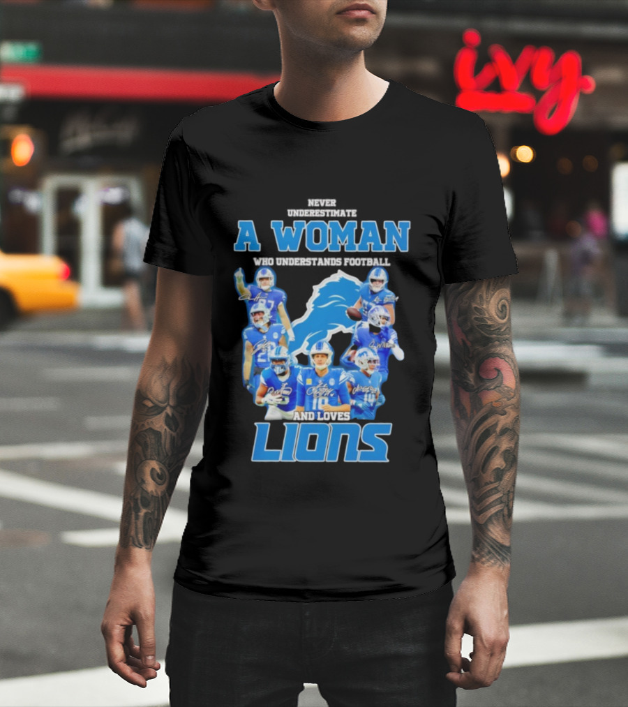 A Woman Who Understands Football And Loves Lions Players T-Shirt