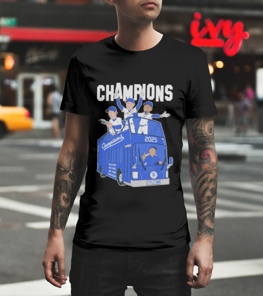 Los Angeles Dodgers Champions 2025 Yoshinobu Yamamoto Shohei Ohtani Mookie Betts Titletown T-Shirt