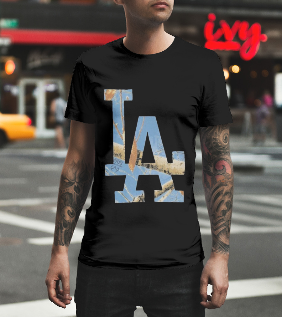 Los Angeles Dodgers LA Realtree Edge Camouflage T-Shirt