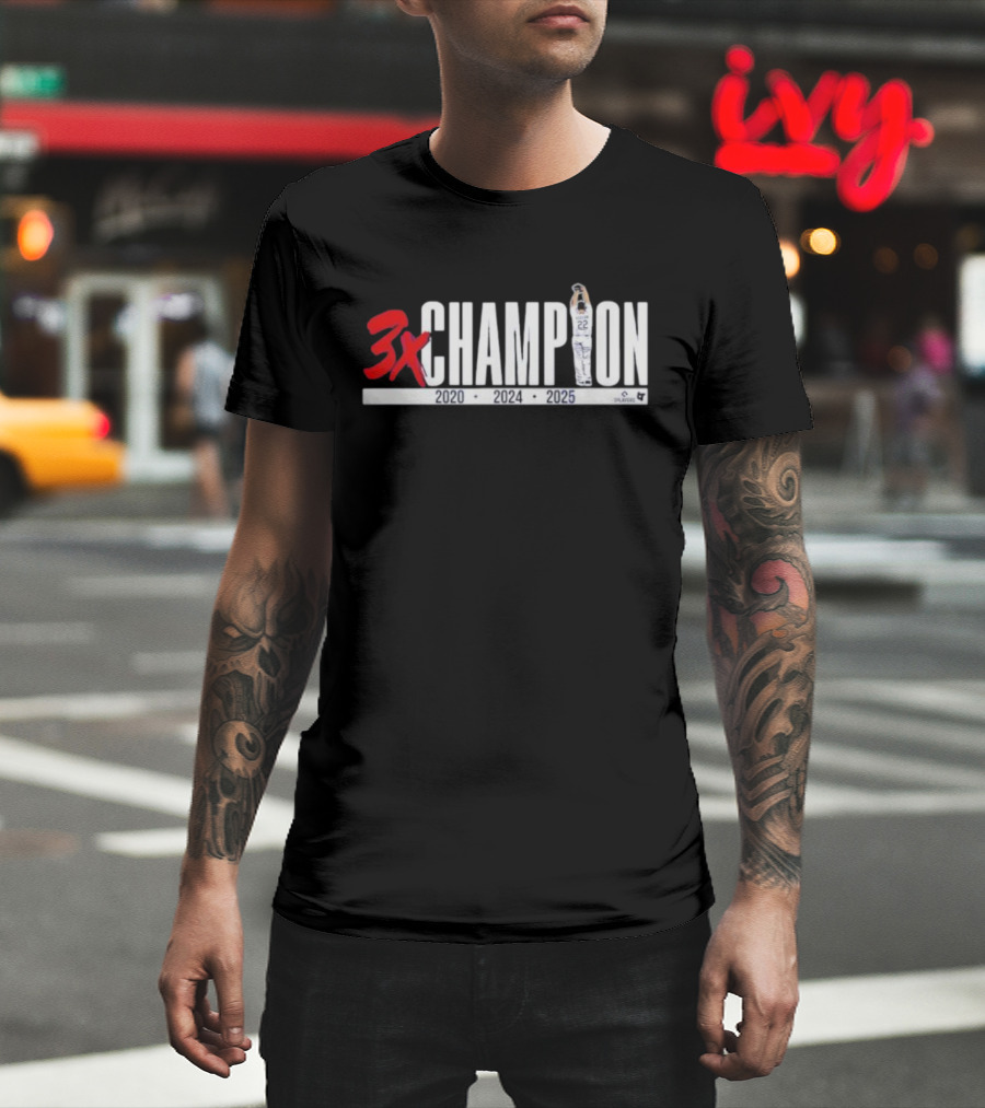 3x Champion 2020 2024 2025 Los Angeles Clayton Kershaw 22 T-Shirt