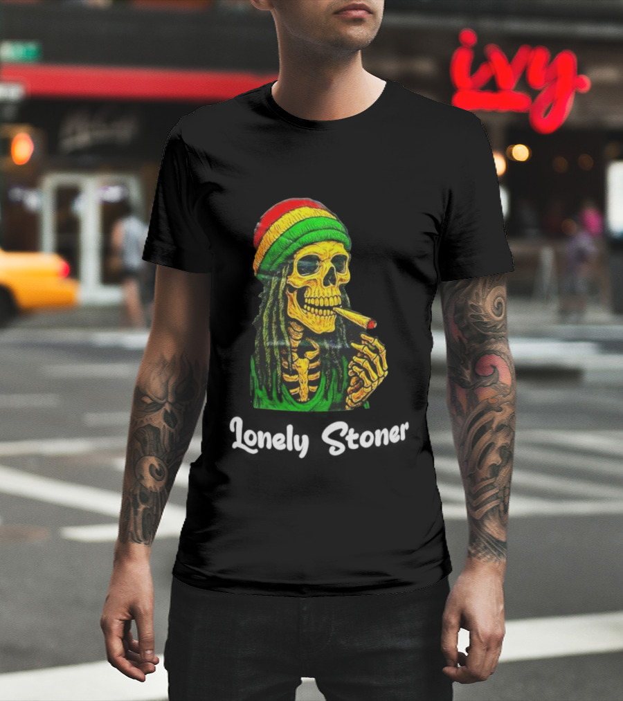 Lonely Stoner Dreadlocked Skull Smoking Rasta Colors T-Shirt