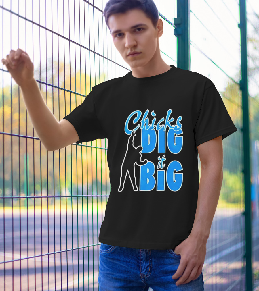 WWE Chicks Dig It Big Silhouette Gesture T-Shirt