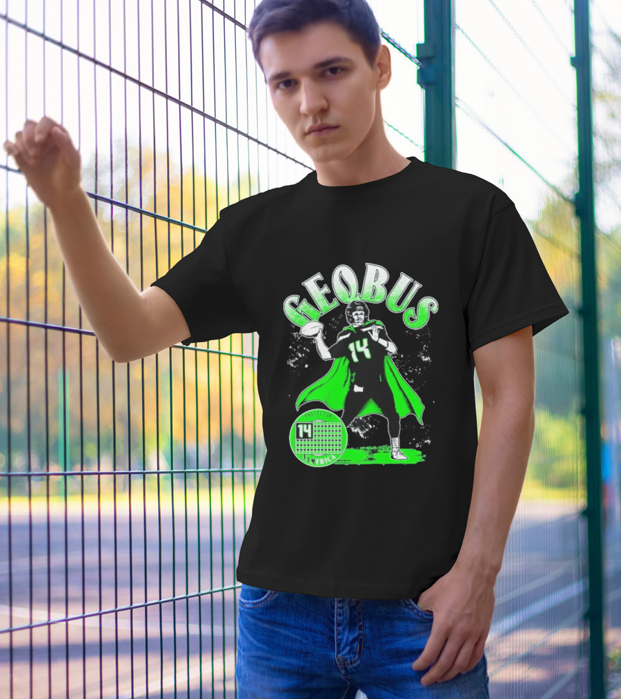 Geqbus Protector 14 Sam Erica Football Hero Green Cape T-Shirt