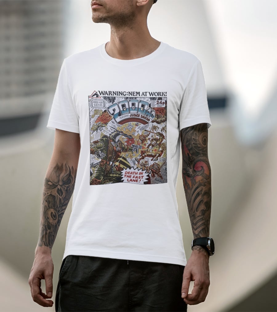 2000 AD Featuring Judge Dredd Death In The Fast Lane Warning Nem At Work Prog 438 Oct 85 T-Shirt