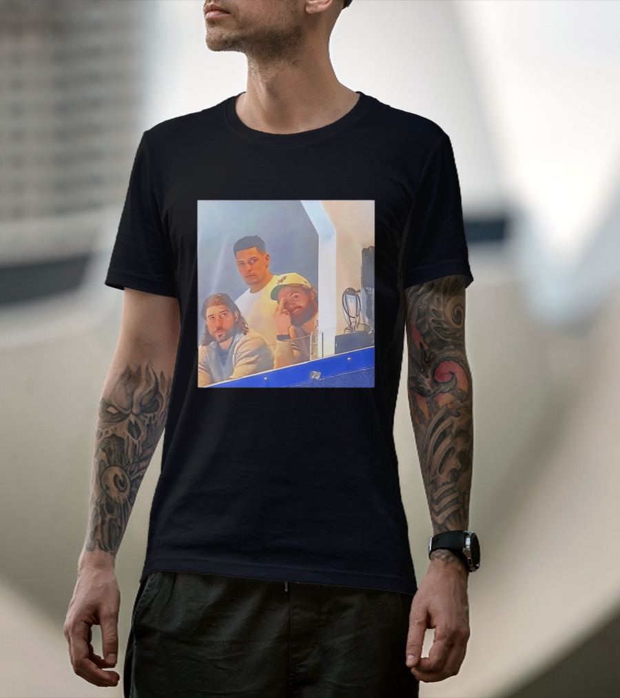 William Nylander Flipping The Bird Stadium Box Suite Gesture T-Shirt