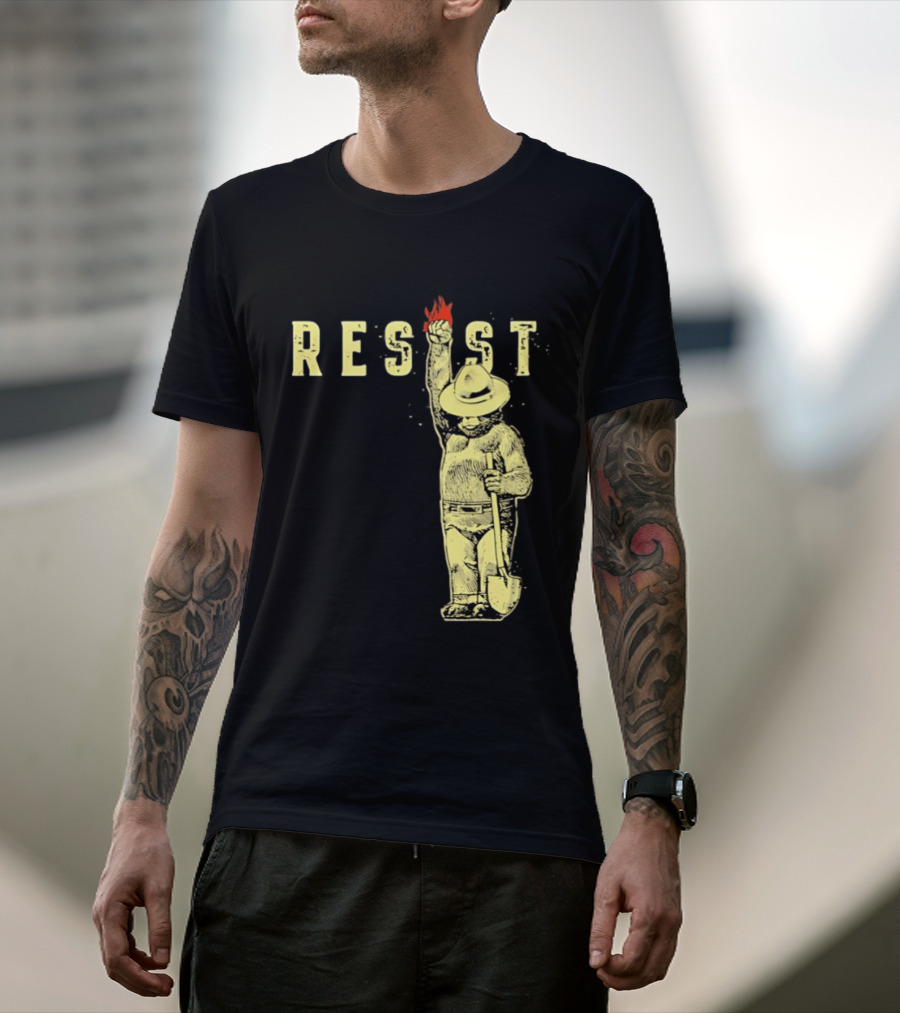 Protect Our National Parks Bear Resist Fist Fire Shovel T-Shirt
