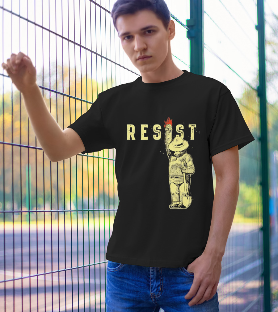 Protect Our National Parks Bear Resist Fist Fire Shovel T-Shirt
