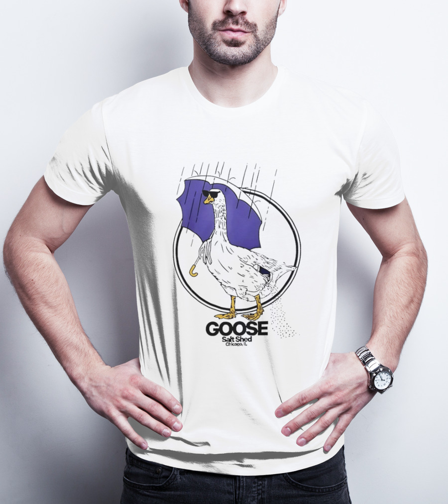 Goose Salt Shed Chicago IL Purple Umbrella Rain T-Shirt