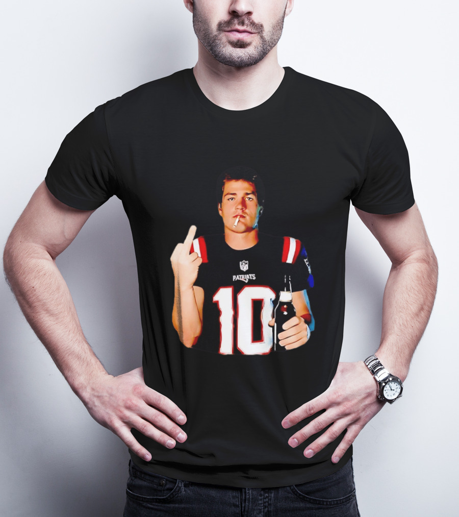 Drake Maye Middle Finger Smoking Holding Beer Can New England Patriots 10 T-Shirt