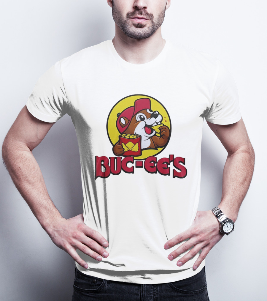 Buc Ee's Beaver Eating Snack T-Shirt