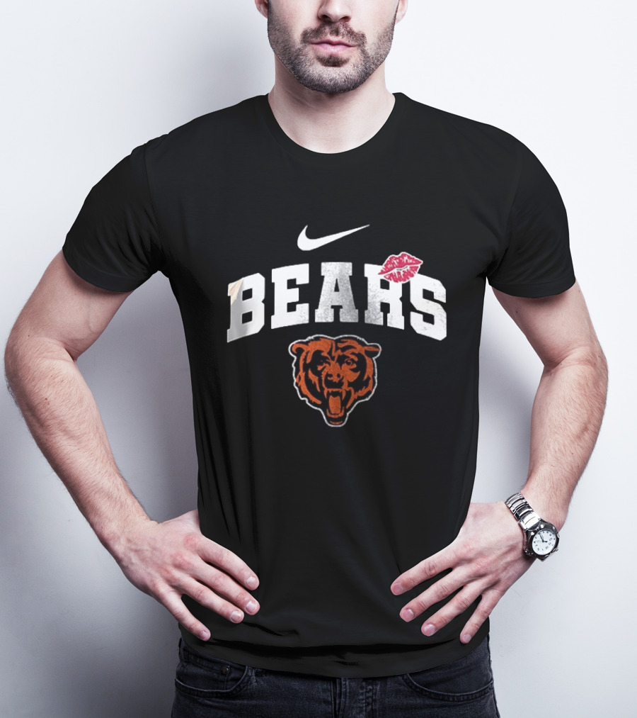 Nike Chicago Bears Lip Print Kiss Fan T-Shirt