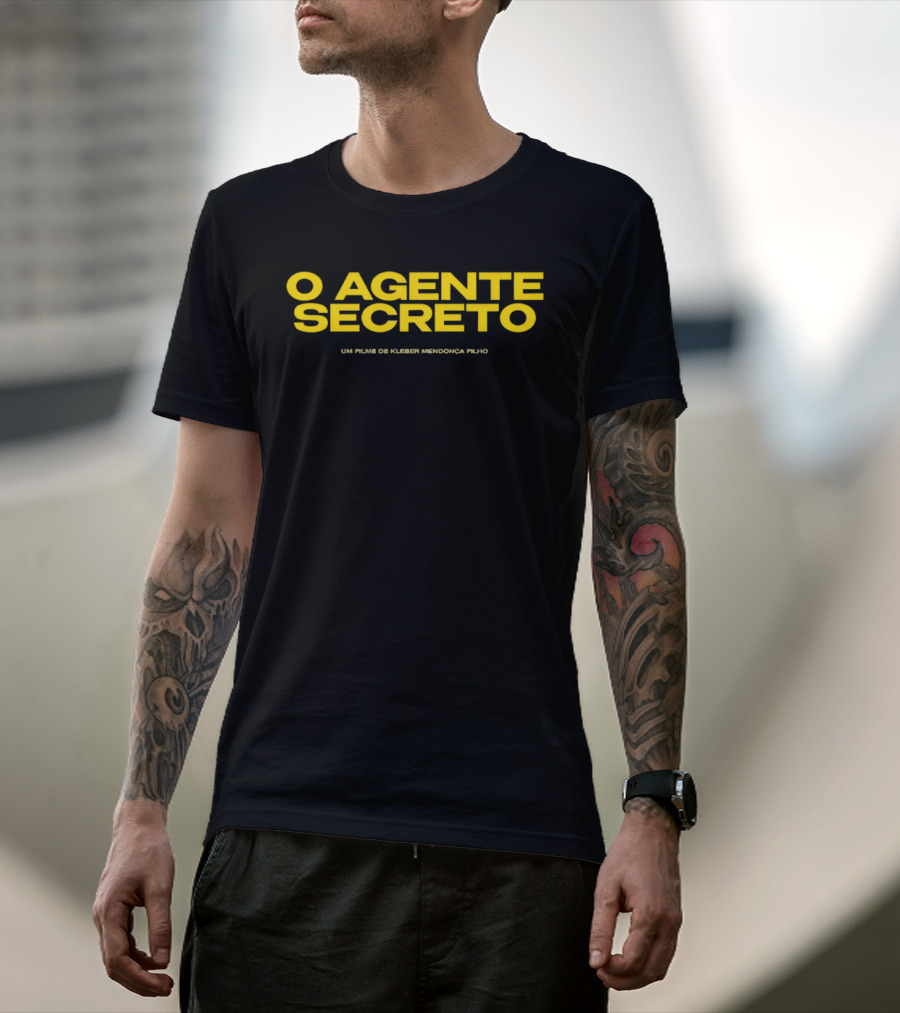 O Agente Secreto Um Filme De Kleber Mendonca Filho T-Shirt