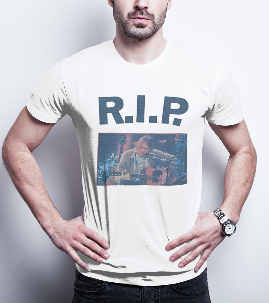 RIP Kurt Cobain Memorial Grunge Music Legend T-Shirt