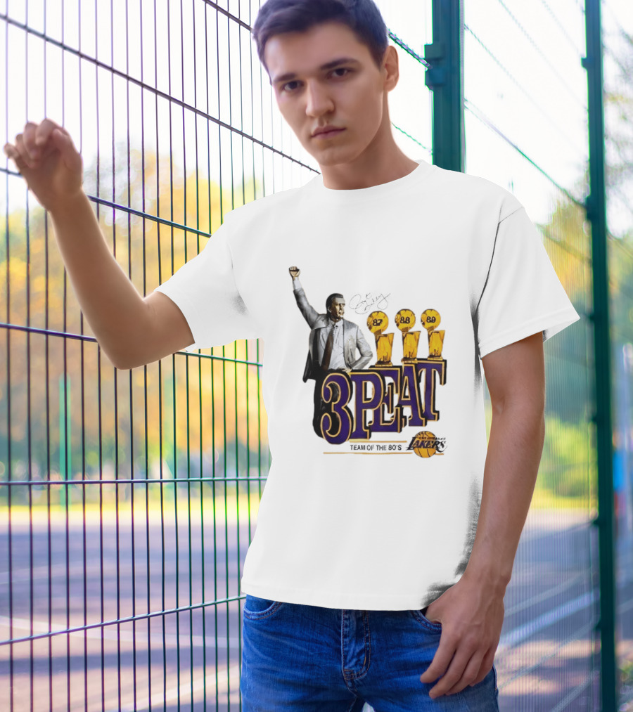 Los Angeles Lakers 3 Peat Team Of The 80s Pat Riley Champions 87 88 89 T-Shirt