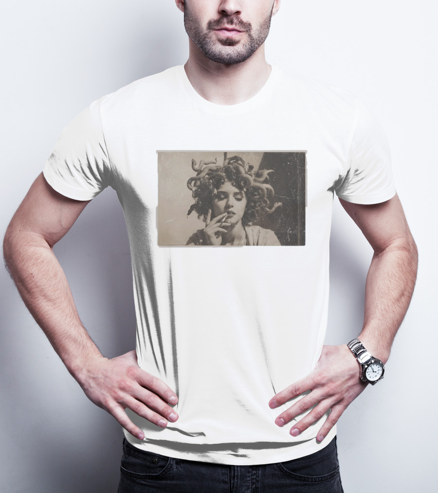 Medusa Smoking T-Shirt