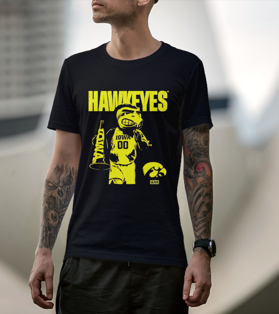 Iowa Hawkeyes Mode Slam Vintage Mascot Basketball 00 T-Shirt