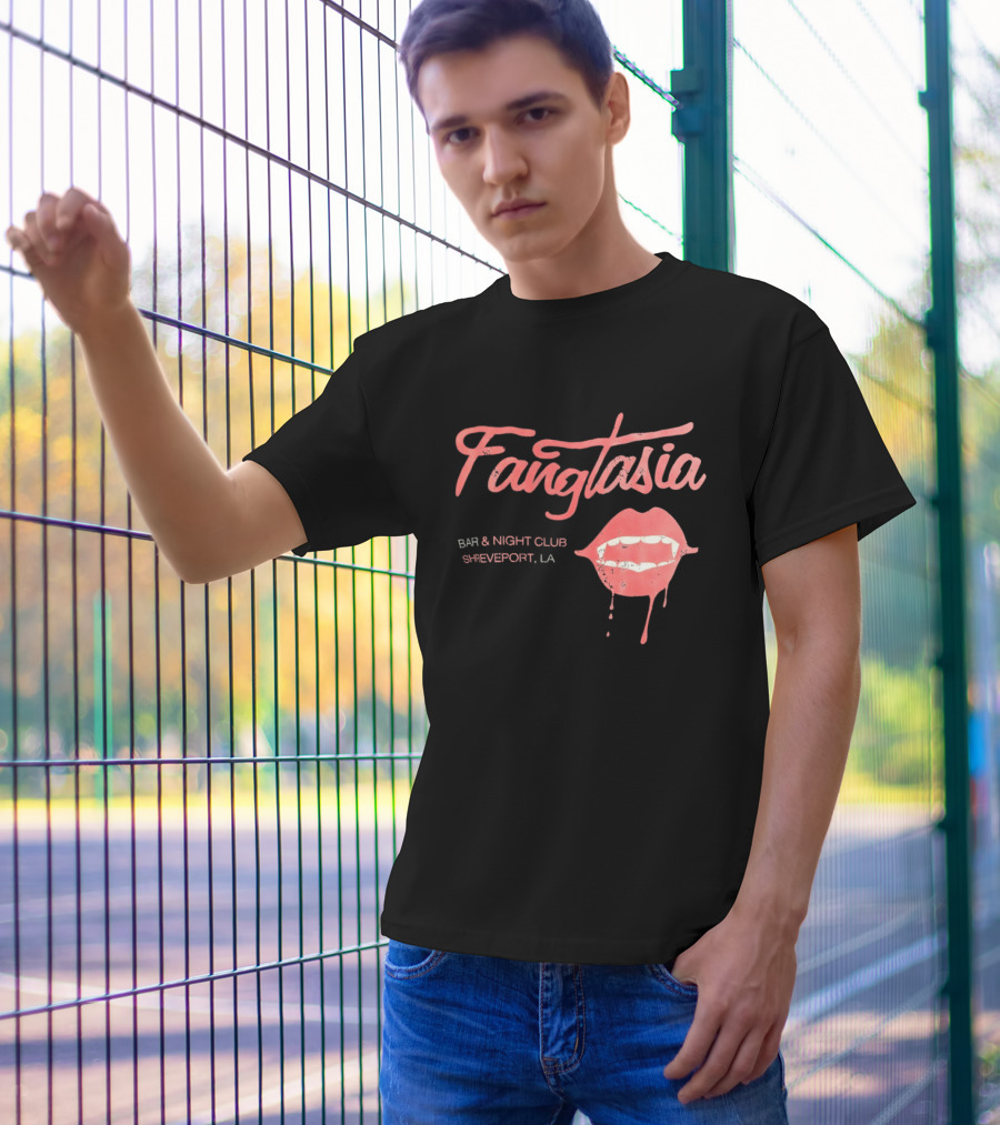 Fangtasia Bar And Night Club Shreveport LA Vampire Lips T-Shirt