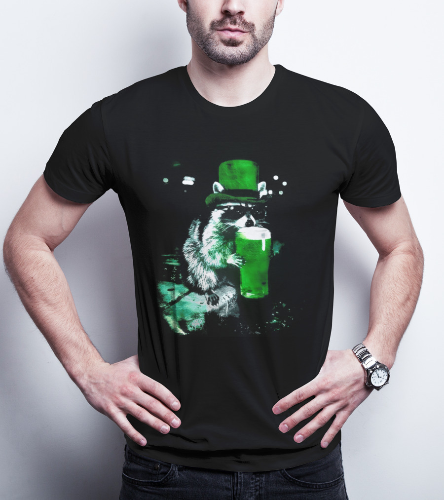 Drunk Irish Raccoon With Green Beer St Patricks Day 2026 T-Shirt