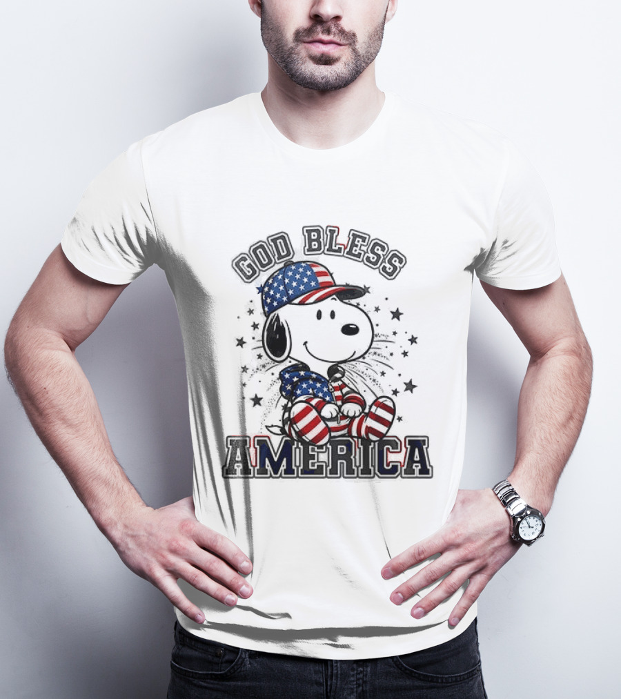 Peanuts Snoopy God Bless America Stars And Stripes T-Shirt