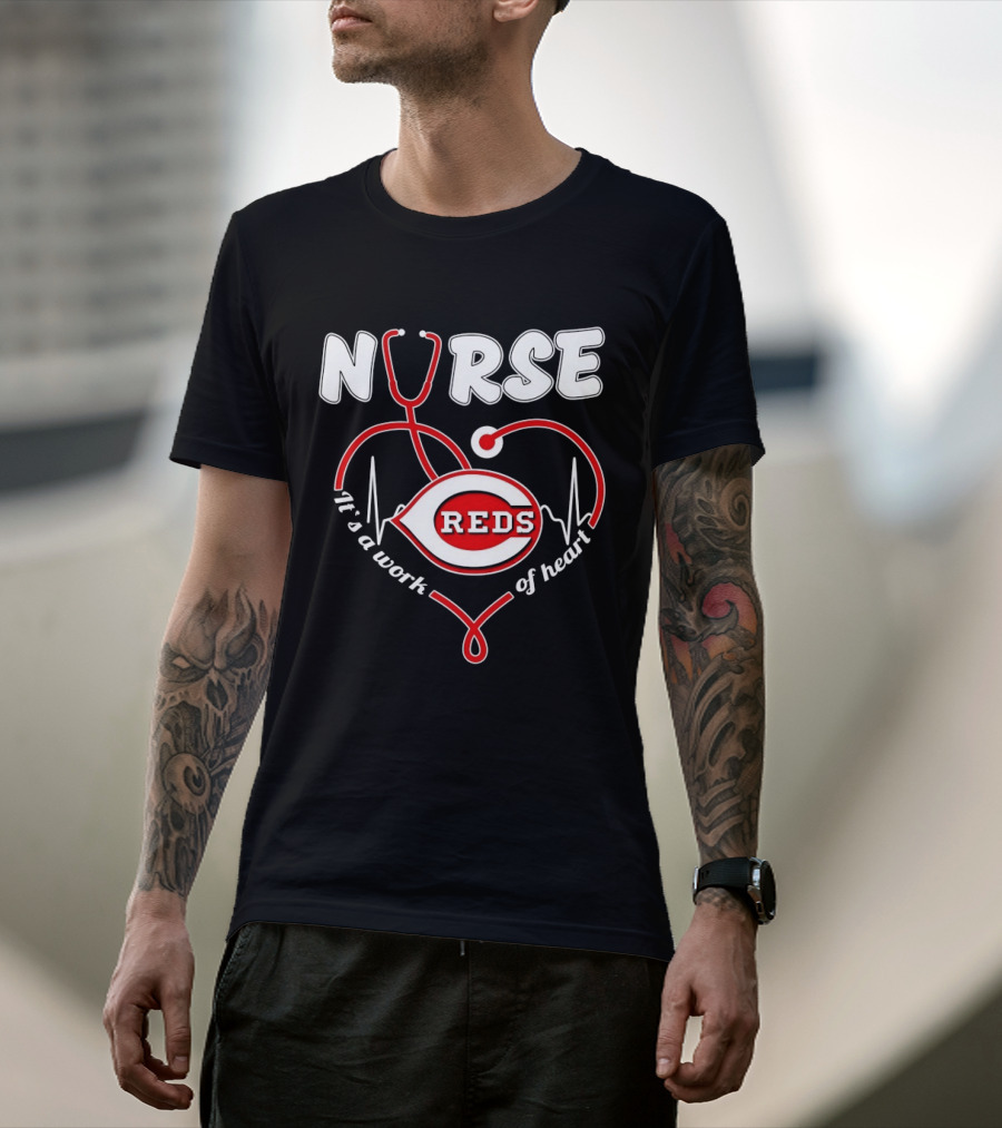 Cincinnati Reds Nurse Stethoscope It's A Work Of Heart T-Shirt