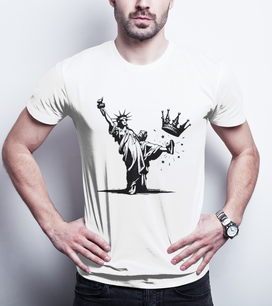 Statue Of Liberty Kicking Crown No King T-Shirt