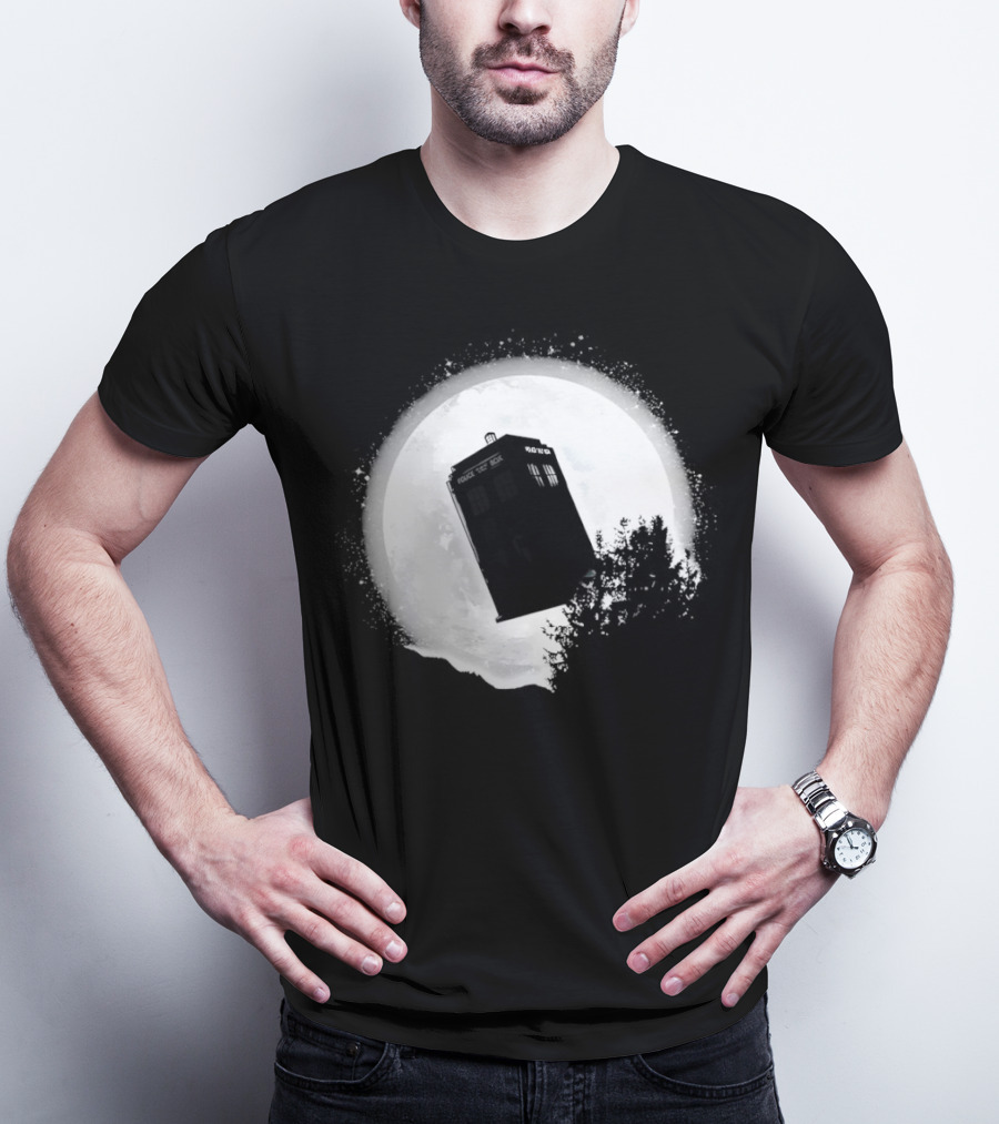 Tardis Doctor Who Moonlight Time Machine Iconic Sci Fi Police Box T-Shirt