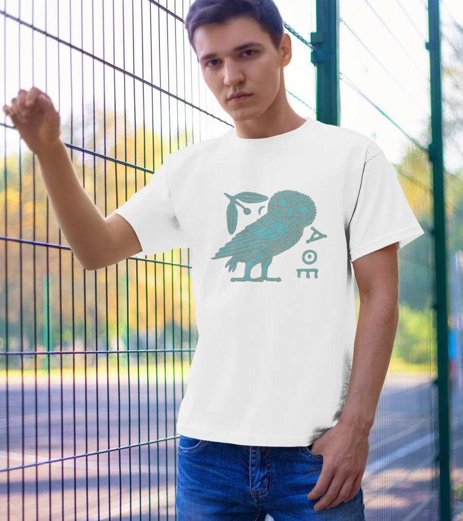 Athenian Owl Ancient Greek Coin 5th Century AOΕ Olive Branch T-Shirt