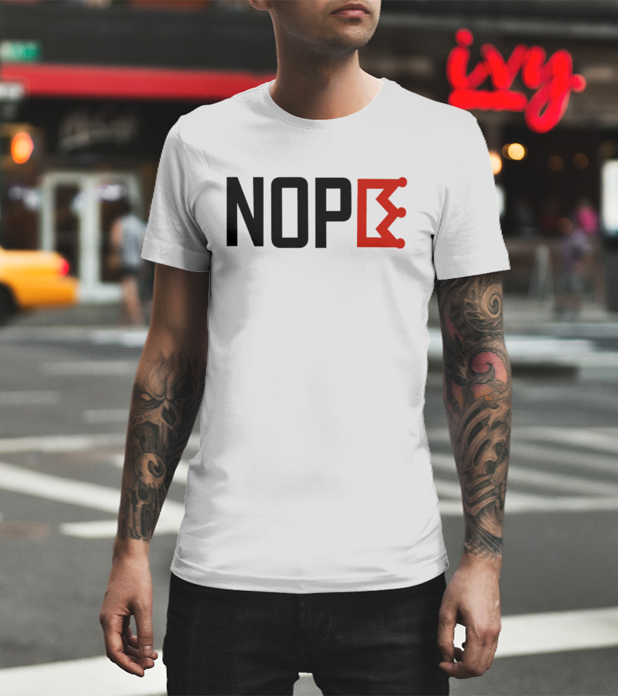 NOPE Crown Symbol No Kings In America T-Shirt