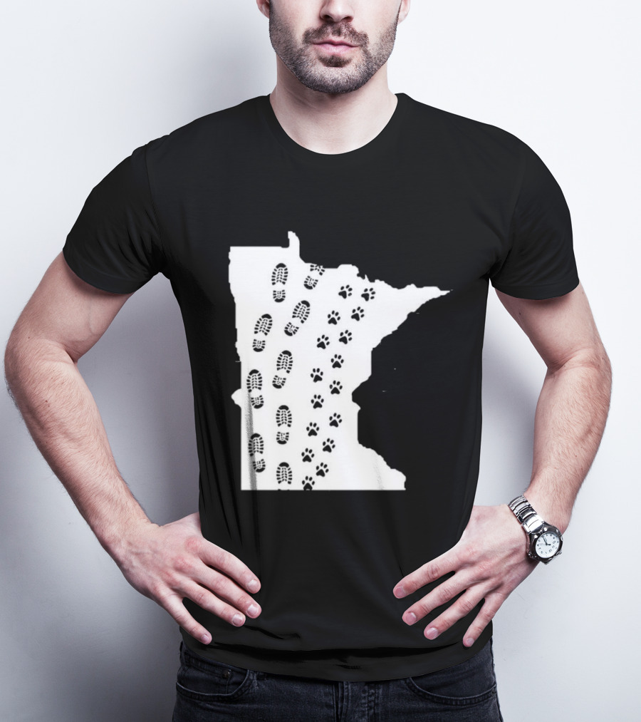 Minnesota Map Footprints And Paw Prints Outdoor Adventure T-Shirt