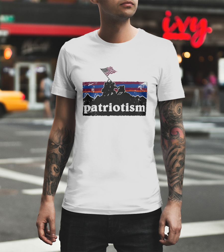 Patriotism Battle Of Iwo Jima Holding US Flag Mountain T-Shirt