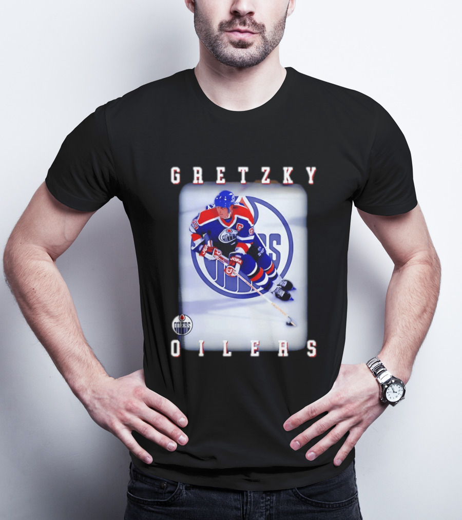 Wayne Gretzky Edmonton Oilers Iconic NHL Legend Action Shot T-Shirt