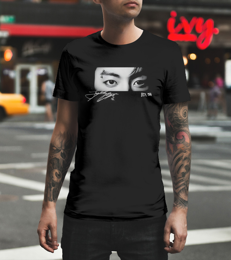 Jungkook Eyes BTS Arirang Tour Apparel K Pop Fandom Fashion T-Shirt