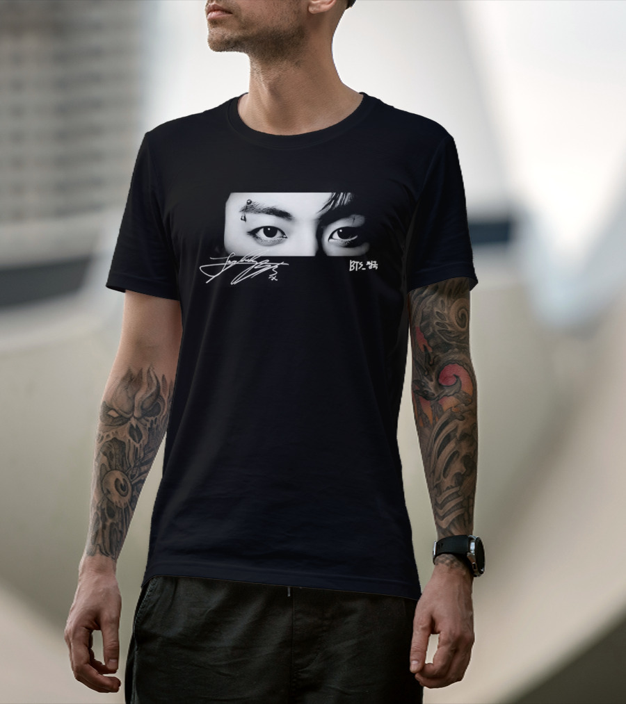 Jungkook Eyes BTS Arirang Tour Apparel K Pop Fandom Fashion T-Shirt