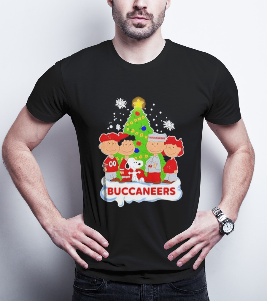 Snoopy Buccaneers Christmas Tree Tampa Bay Peanuts Holiday T-Shirt