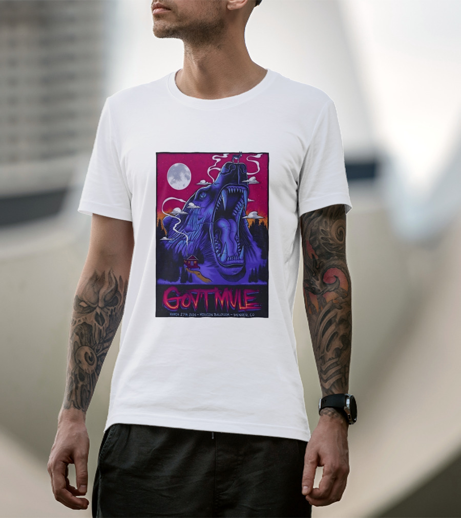 Govt Mule Mission Ballroom Denver March 27 2026 Mystical Bear And Moon Scene T-Shirt