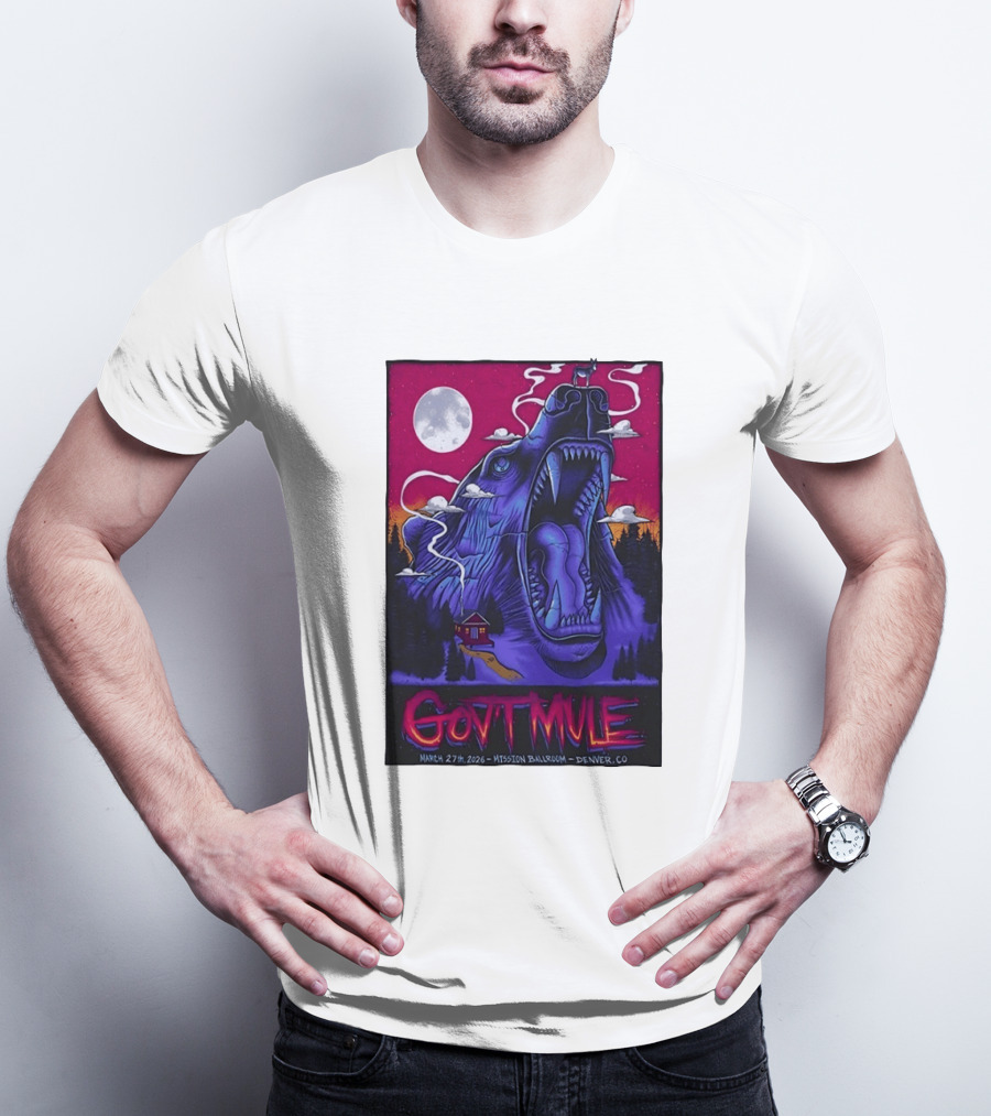 Govt Mule Mission Ballroom Denver March 27 2026 Mystical Bear And Moon Scene T-Shirt