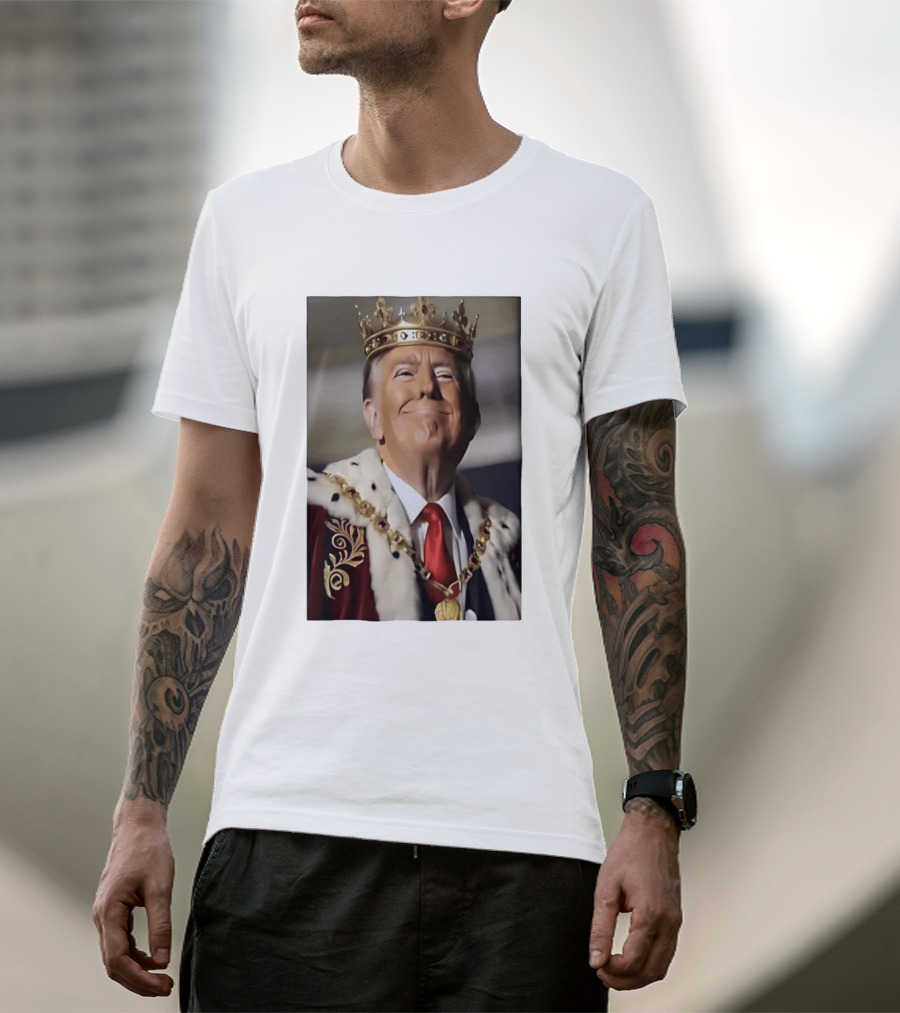 Donald Trump Crowned As King Regal Attire Red Tie Gold Crown T-Shirt
