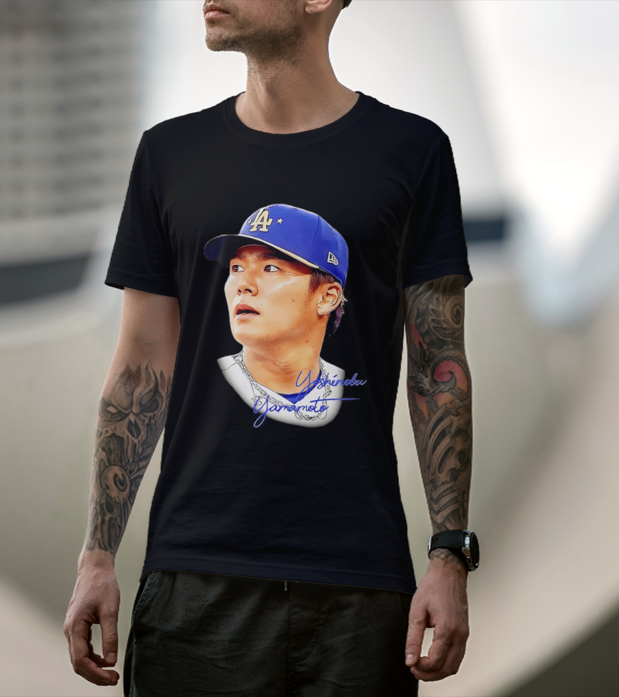 Yoshinobu Yamamoto Los Angeles Dodgers Baseball Player T-Shirt